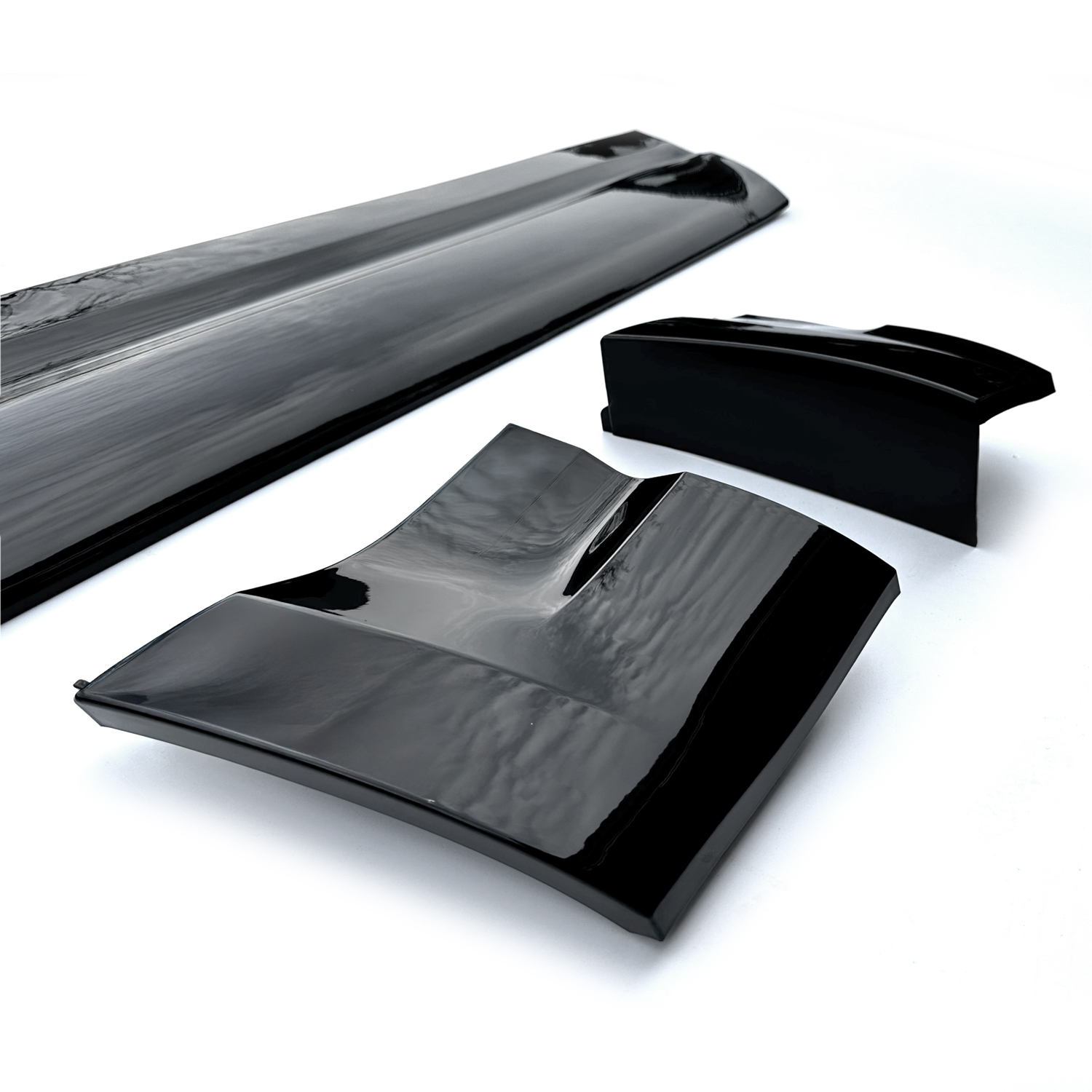 Lower Door Trim Kit in High Gloss Black for Land Rover Defender 90 L663 ...